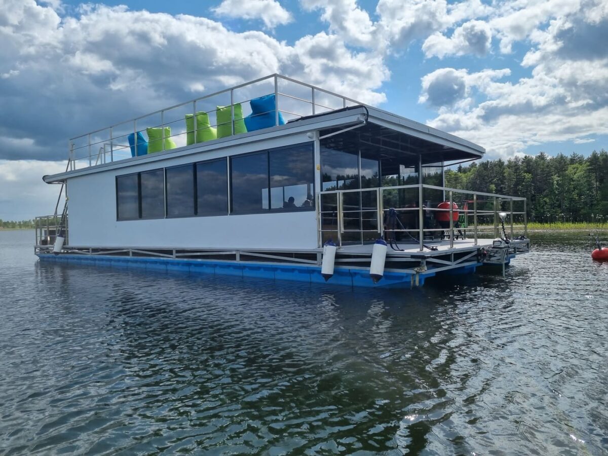 Galerii - Parvlaev Lennuk